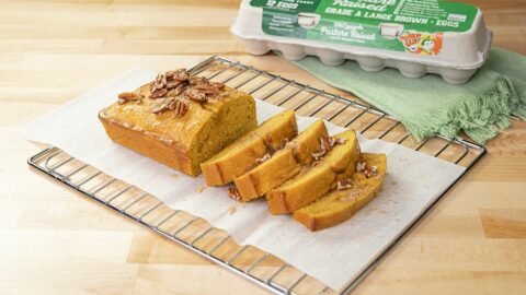 Pumpkin Bread with Maple Syrup & Brown Sugar Topping – Stew Leonards