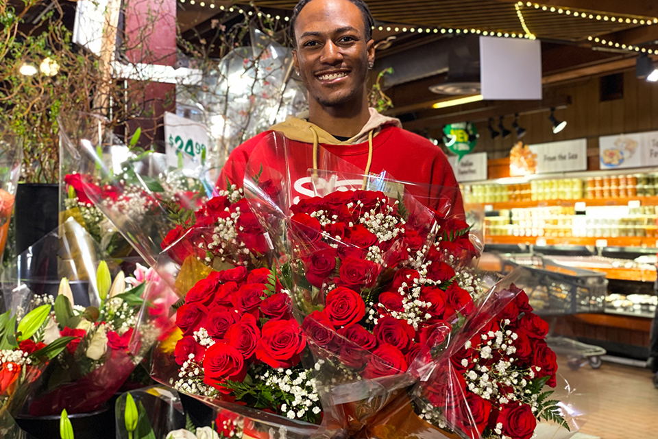 Valentine's Day At Stew's - Convenient Grocery Delivery